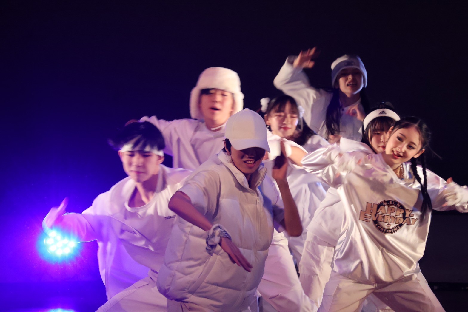 KPOPダンススクール「SiA VOCAL&DANCE SCHOOL」OFFICIAL SITE